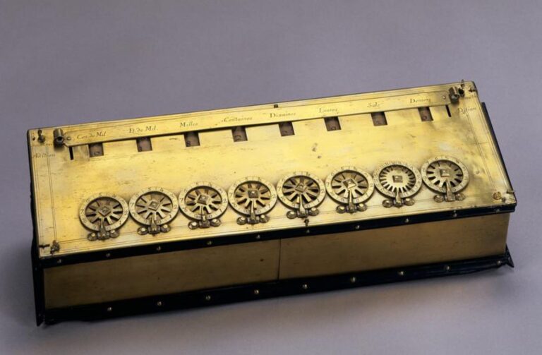 History of Computer - Early mechanical calculating devices - Pascaline ...